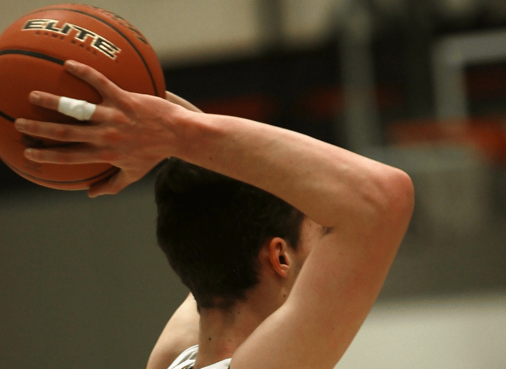 What are the Different Types of Passes in Basketball?